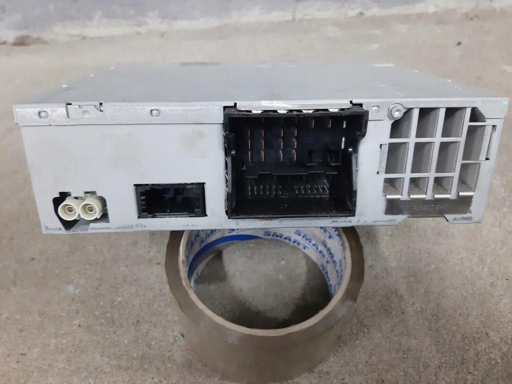 Audi tuner radiowy A4 A5 Q5 4G1 035 053 - 10123397566 - oficjalne archiwum Allegro