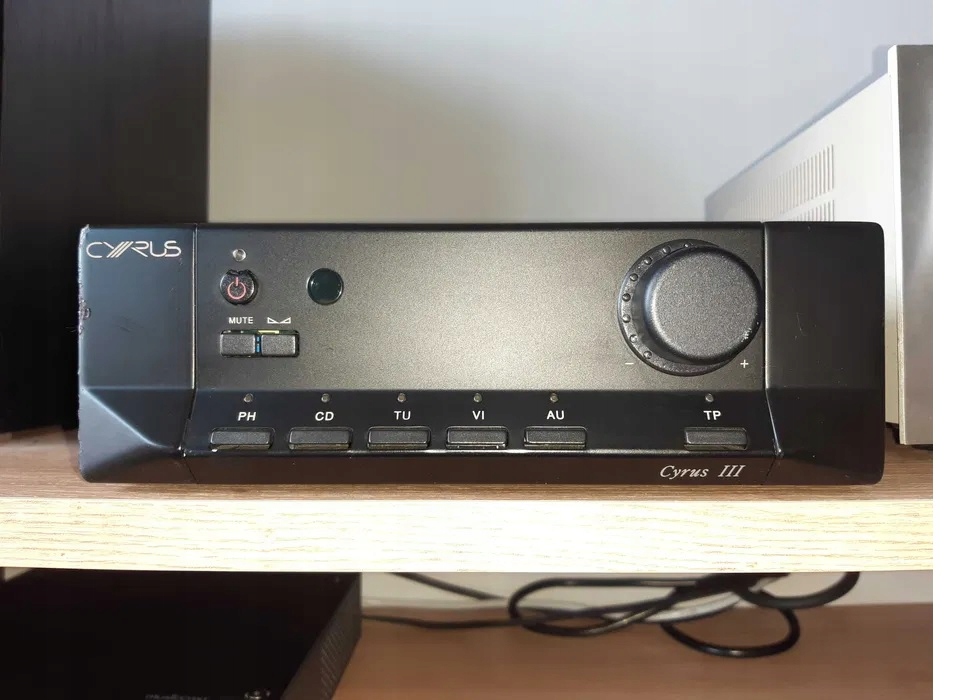 Wzmacniacz Mission Cyrus 3 - 13805005324 - oficjalne archiwum Allegro