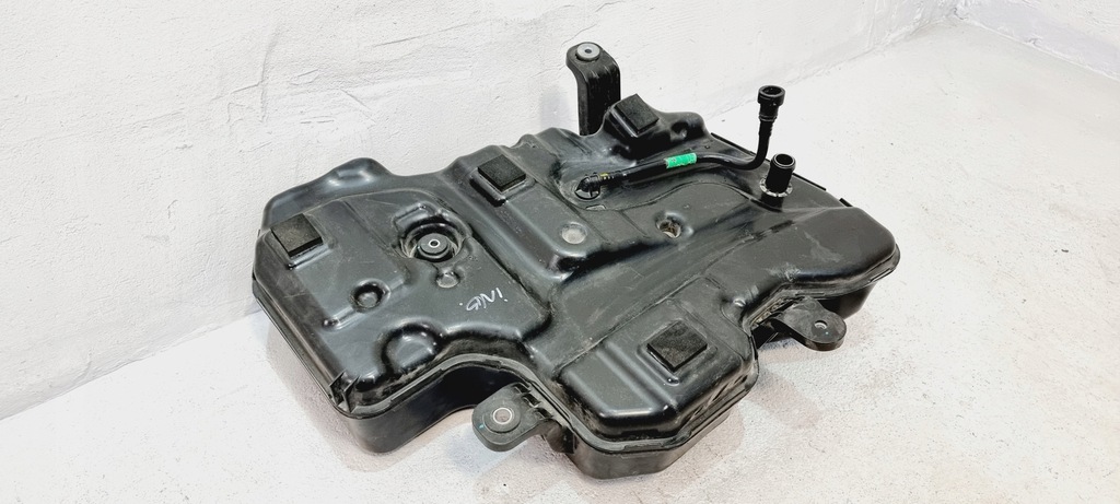 ZBIORNIK ADBLUE BMW F39 F40 F45 F48 MINI F54 F60 - 12037198704 ...