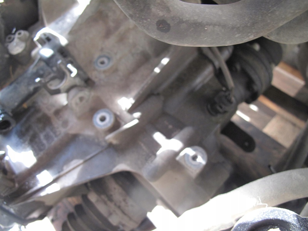skrzynia biegów Audi A2 1.4 B AZ91HP 02T301103H - 9842134155 ...