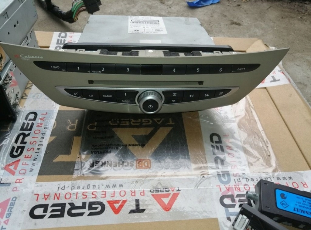 Nawigacja Renault Laguna III 3 Carminat DVD - 8442486121 - oficjalne ...