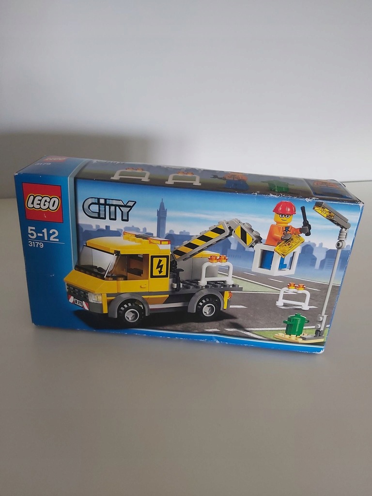 LEGO City 3179 Samochód naprawczy - 12011452635 - oficjalne archiwum ...