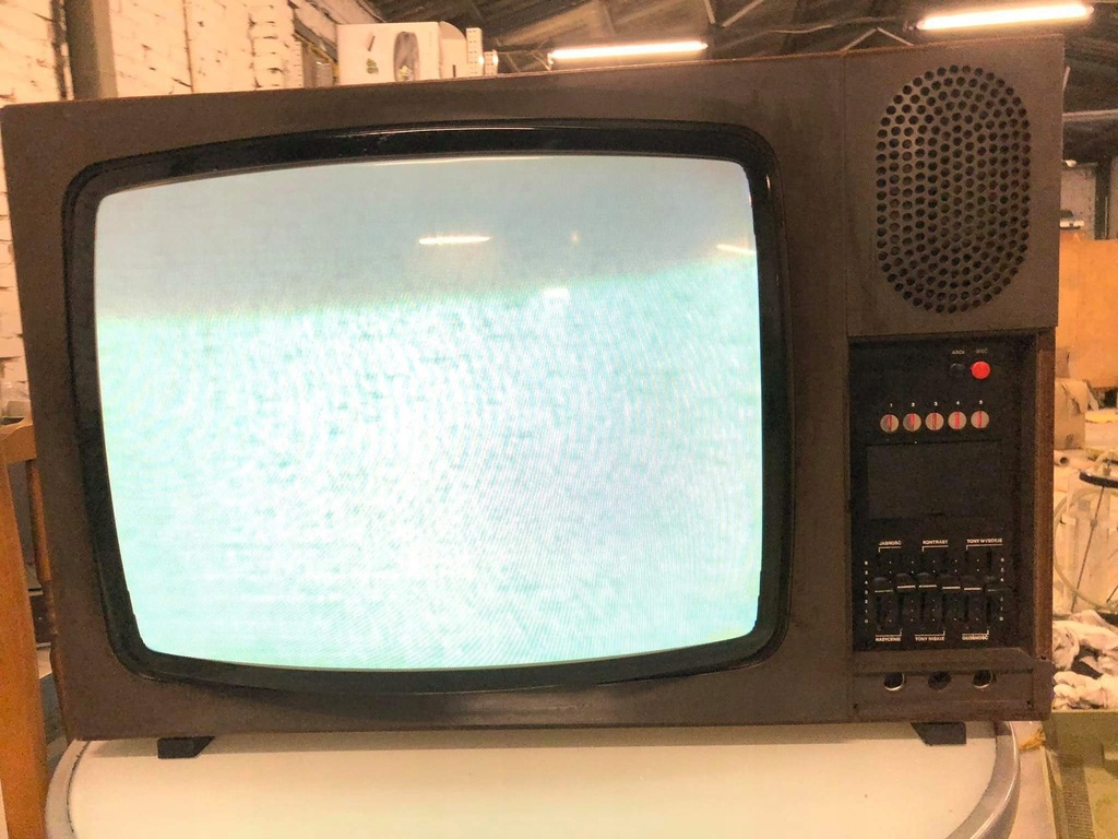 Telewizor Unitra z PRL - 10225298467 - oficjalne archiwum Allegro