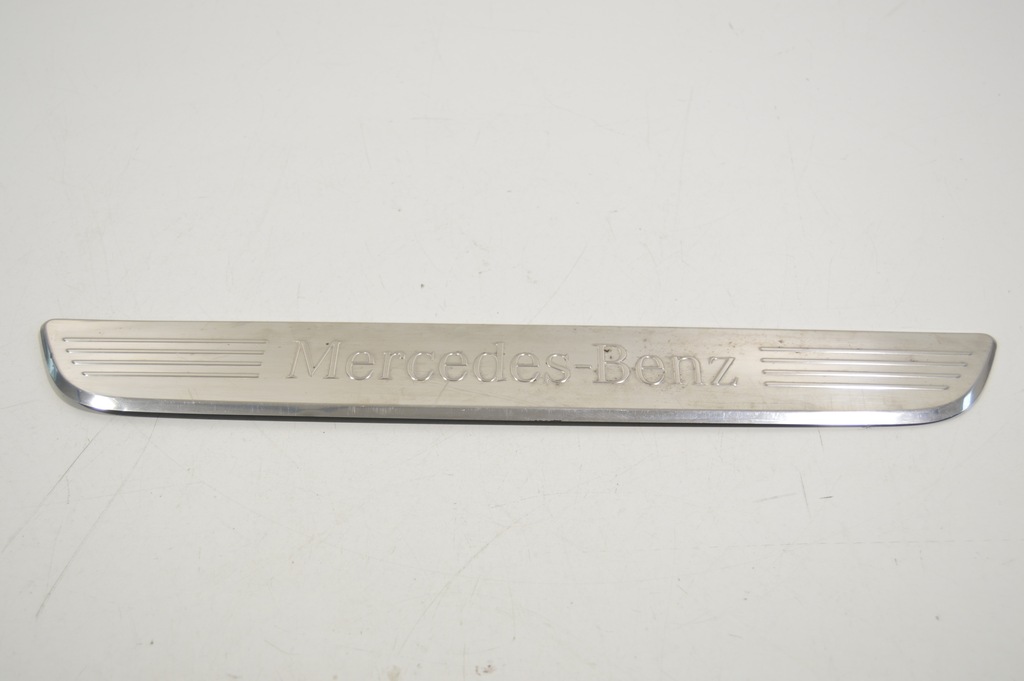 NAKŁADKA PROGU LISTWA CHROM MERCEDES W205 C KLASA 2056800035 ...