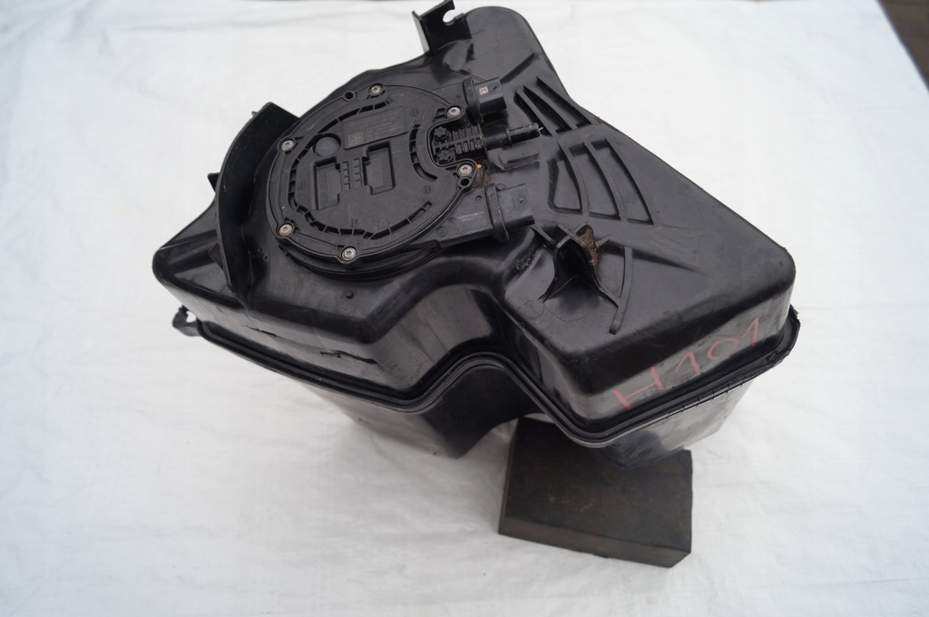 ZBIORNIK POMPA ADBLUE MERCEDES SPRINTER W907 W910 - 13049061286 - oficjalne archiwum Allegro