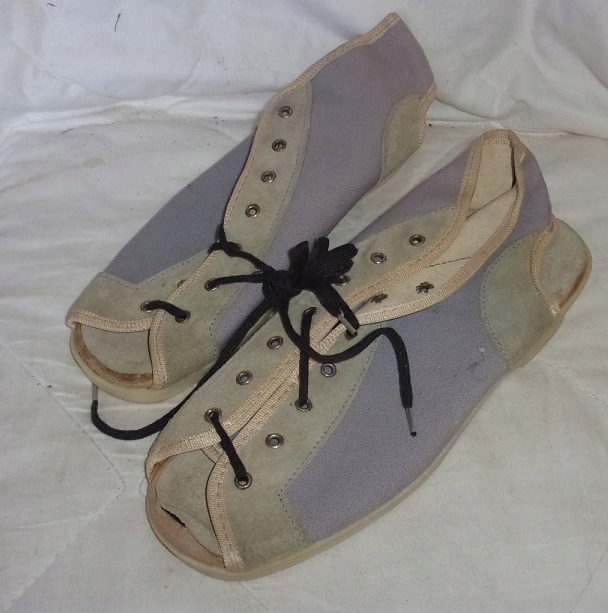 buty z czasów PRL woźnej sprządaczki nieużywane - 11685529892 ...