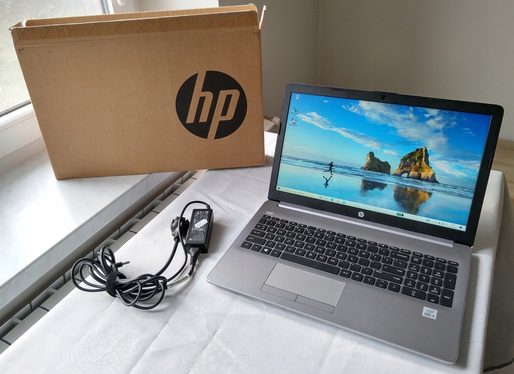 LAPTOP HP 250 G7 15,6" i3 10 gen/8/256 SSD - 12748859554 - oficjalne archiwum Allegro