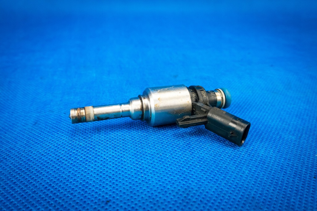 Wtryskiwacz paliwa Audi VW Seat Skoda 06L906036C - 8029032885 ...