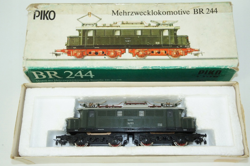 Elektrowóz BR 144 PIKO H0 / dwusilnikowy - 12992734949 - oficjalne archiwum Allegro