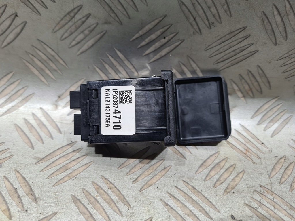 GNIAZDO PORT AUX USB OPEL MOKKA - 15695155064 - oficjalne archiwum Allegro