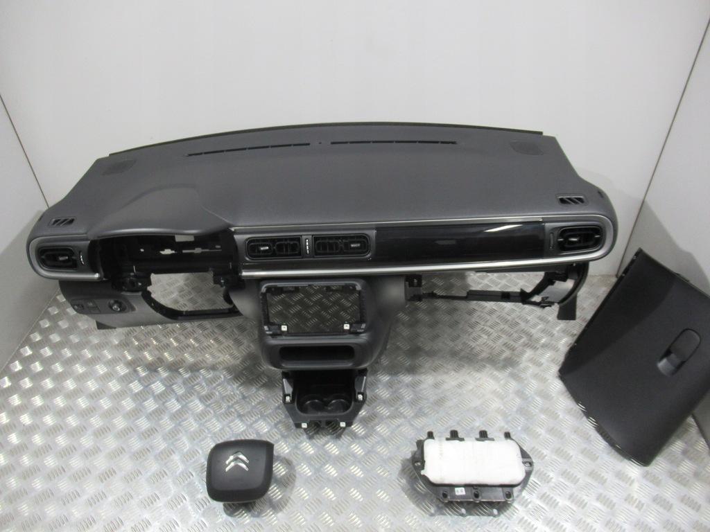 CITROEN C3 III 3 DESKA KONSOLA AIRBAG 2020 r - 12890731659 - oficjalne ...