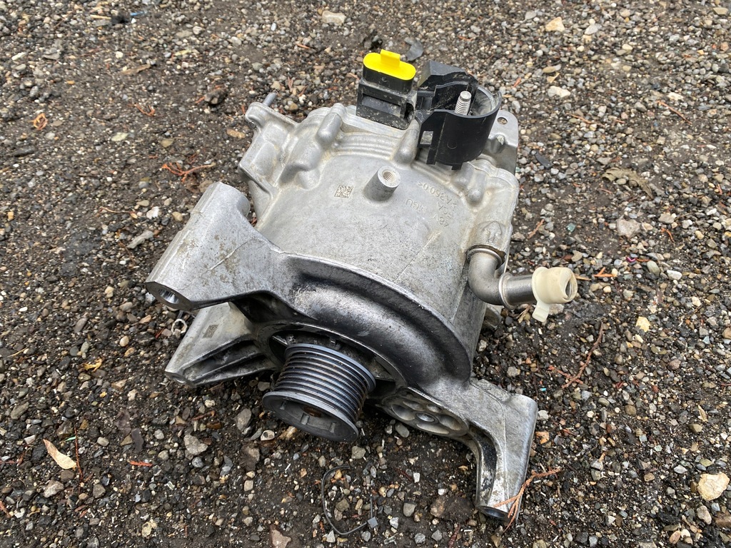 Jeep Dodge RAM Alternator 3.6 E Torque P05185076AB - 12787654382 ...