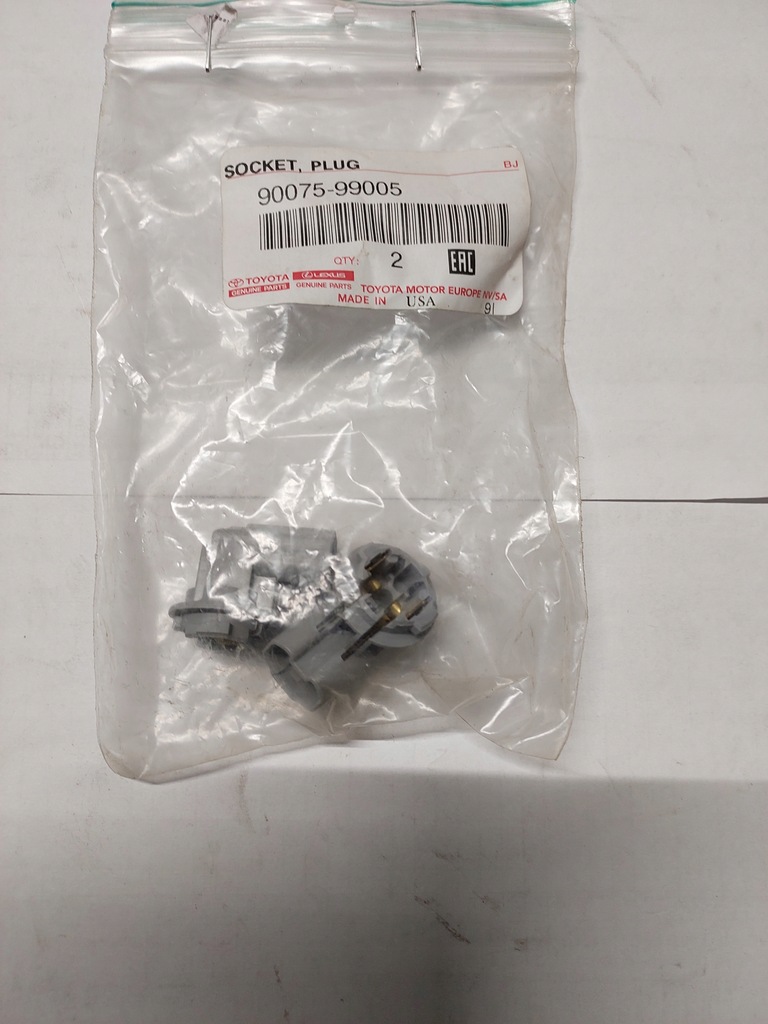 OPRAWKA ŻARÓWKI 90075-99005- SALON TOYOTA - 12025719713 - oficjalne ...