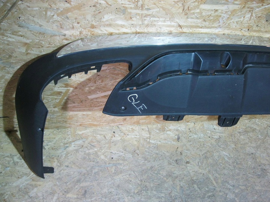 Dyfuzor dokładka tył A1668850000 Mercedes GLE - 8921793045 - oficjalne ...