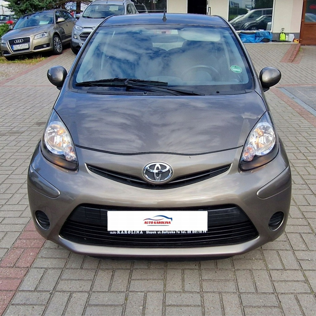 Toyota Aygo w automacie z 2012 roku - 14203123588 - oficjalne archiwum ...