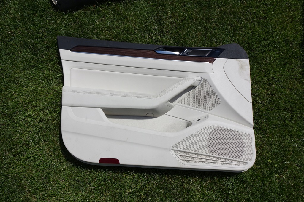 BOCZEK TAPICERKA SKÓRA VW PASSAT B8 PP PT LP LT - 13942948274 ...