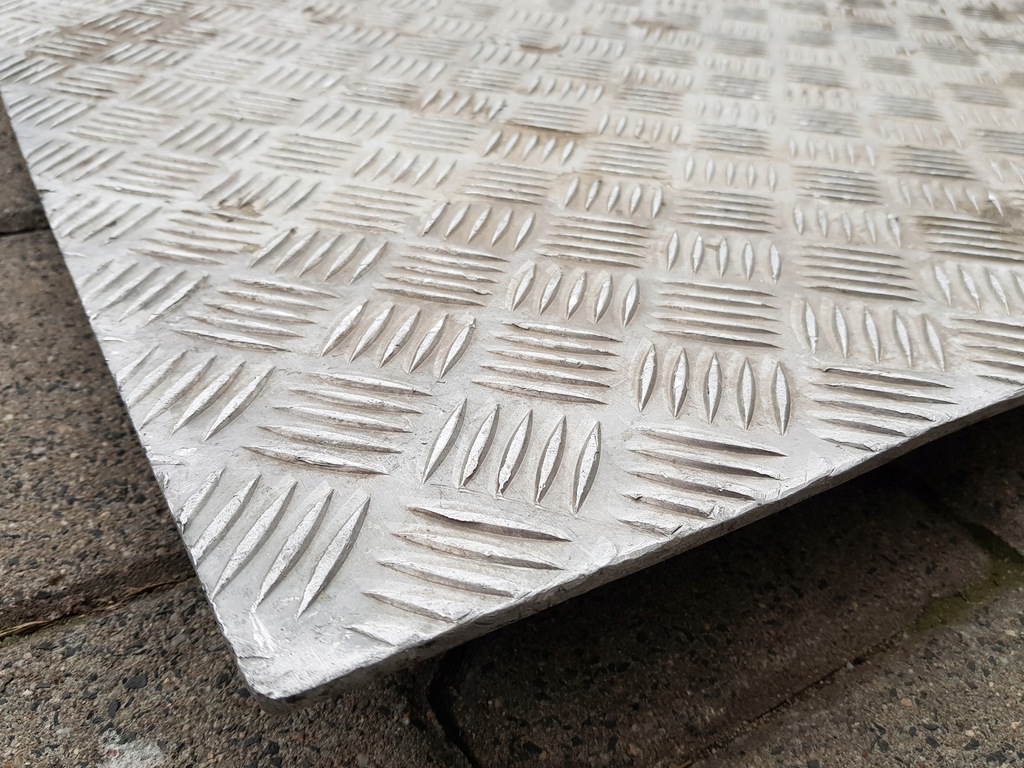 Blacha aluminiowa ryflowana 5mm - 1250 x 825 mm - 8623312234 - oficjalne archiwum Allegro