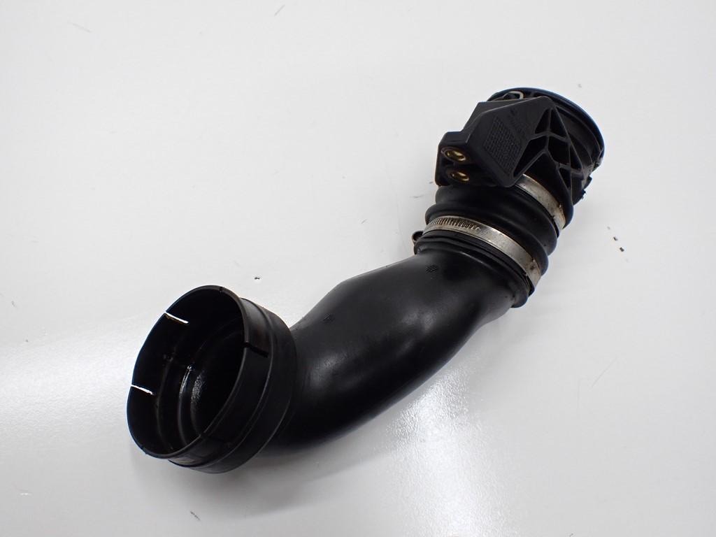 WĄŻ PRZEWÓD RURA DOLOT POWIETRZA MERCEDES C-KLASA W204 1.8 KOMPRESOR ...