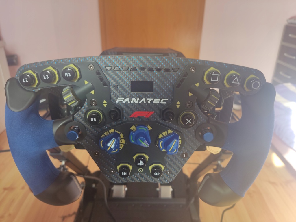Fanatec Podium DD1 PS4 - 12619224000 - oficjalne archiwum Allegro