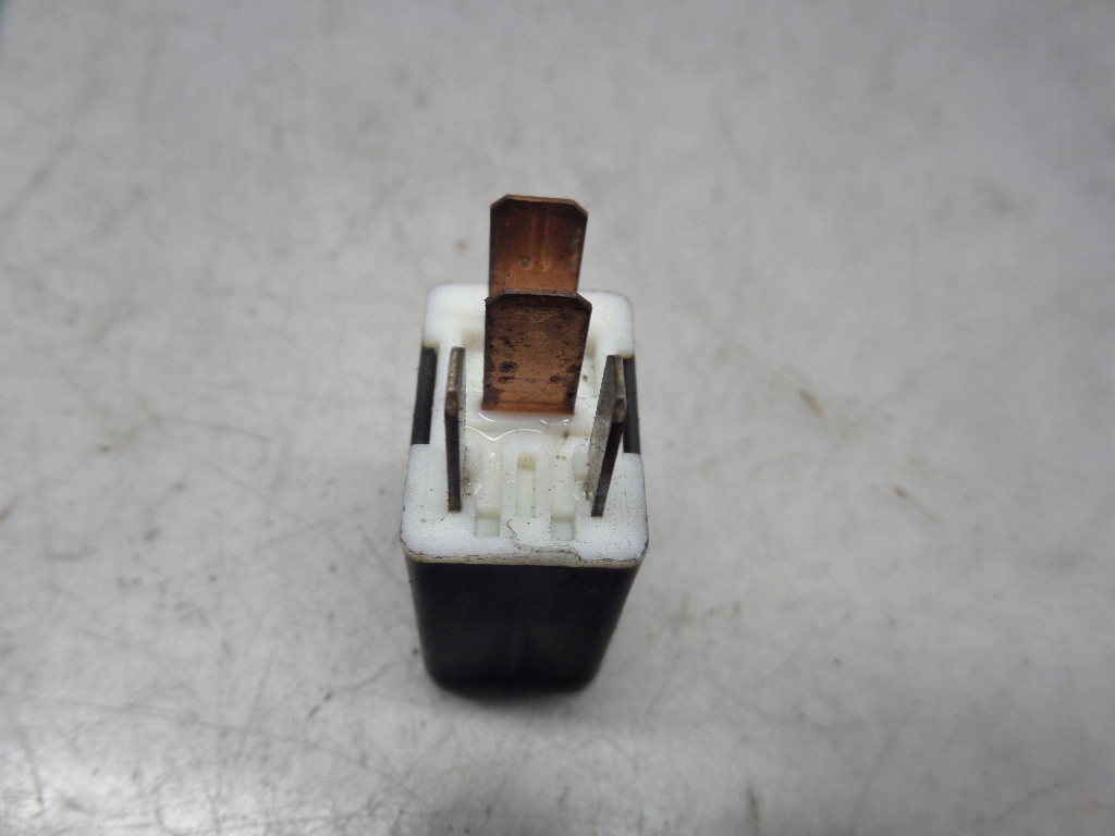 Купить РЕЛЕ IMASEN B115 MAZDA DC12V: отзывы, фото и характеристики на Aredi.ru (10768301396)