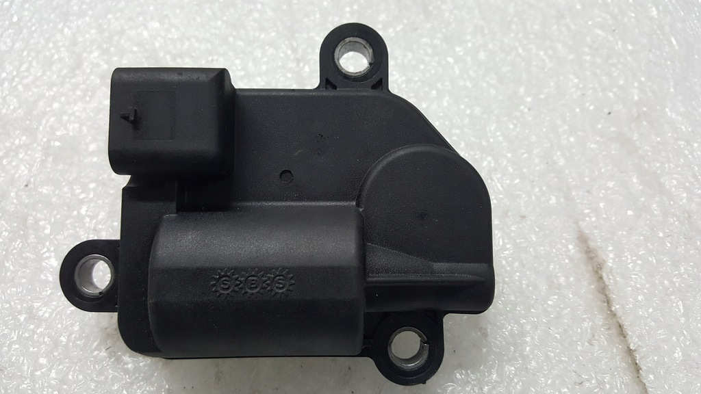 Sterownik otwarcia klap wydechu AUDI 8S0133246B - 13125746840 ...