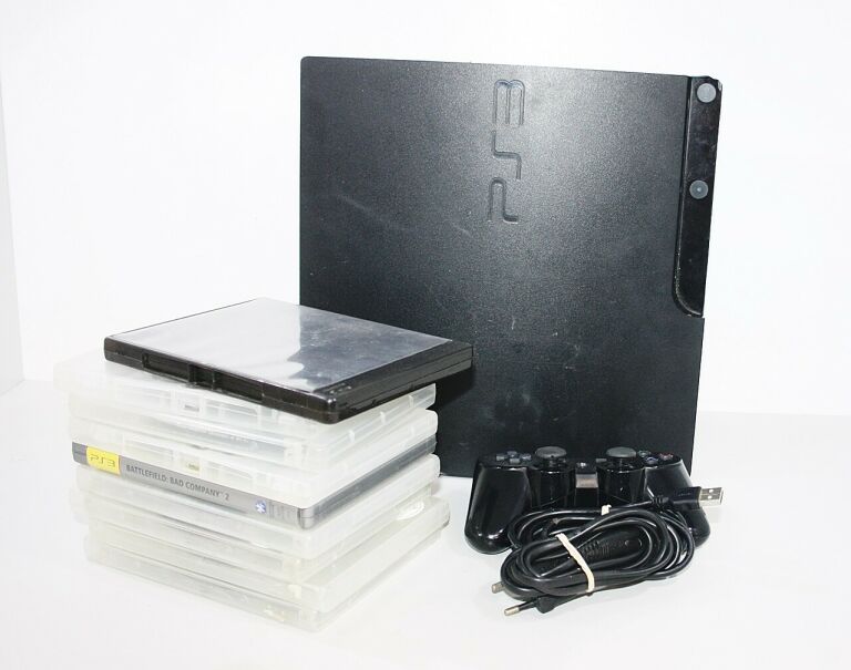 KONSOLA SONY PS3 CECH-3004B 320 GB - 12018152757 - oficjalne archiwum ...