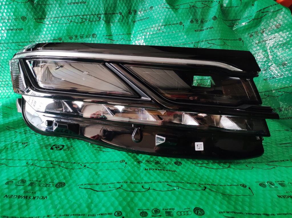 vw touareg r-line prawa lampa full led 761941082a - 11655344636 ...