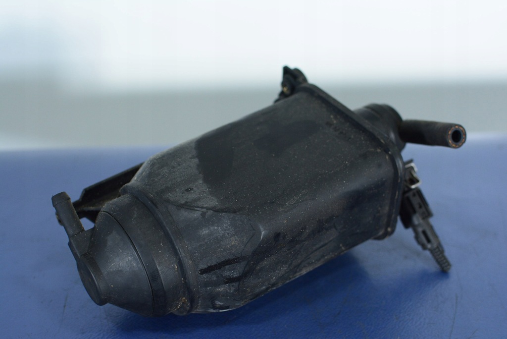 AUDI A3 8L ZBIORNIK WĘGLA AKTYWNEGO 1J0201801C - 8355658510 - oficjalne ...