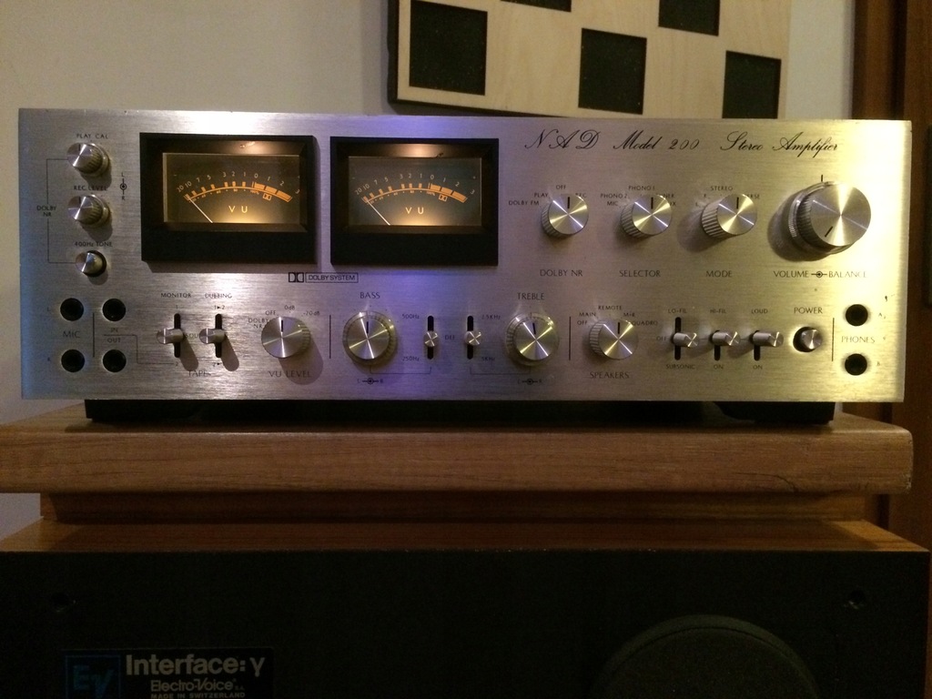 WZMACNIACZ NAD model 200 STEREO AMPLIFIER - 9807705663 - oficjalne ...