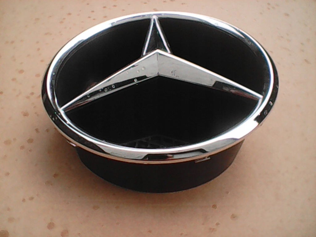 MERCEDES CLS / W218 LOGO ORGINALNE - 13505279455 - oficjalne archiwum ...