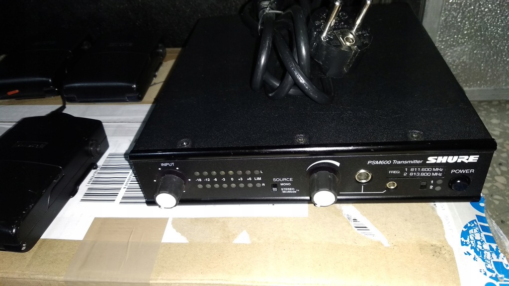 SHURE PSM 600 odsłuch douszny dla całego zespołu - 7791131016 ...