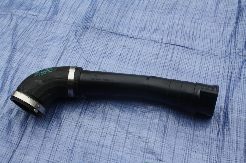 RURA INTERCOOLERA 04L145762BK 1.6 2.0 TDI VW - 5765193855 - oficjalne ...