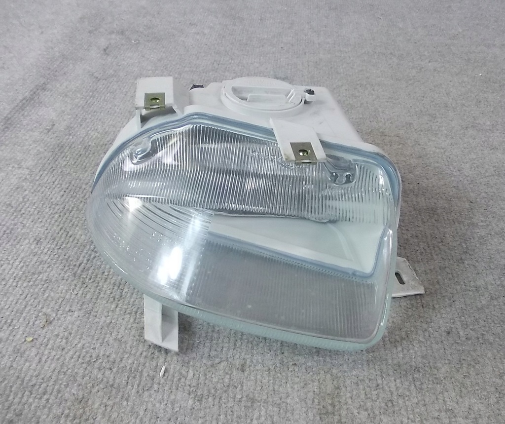 VOLVO 940/960 740 halogen lewy 9171063 - 13158136769 - oficjalne ...