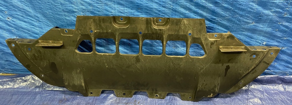 MASERATI GHIBLI PŁYTA POD ZDERZAK PRZÓD 670001748 - 13509900507 ...