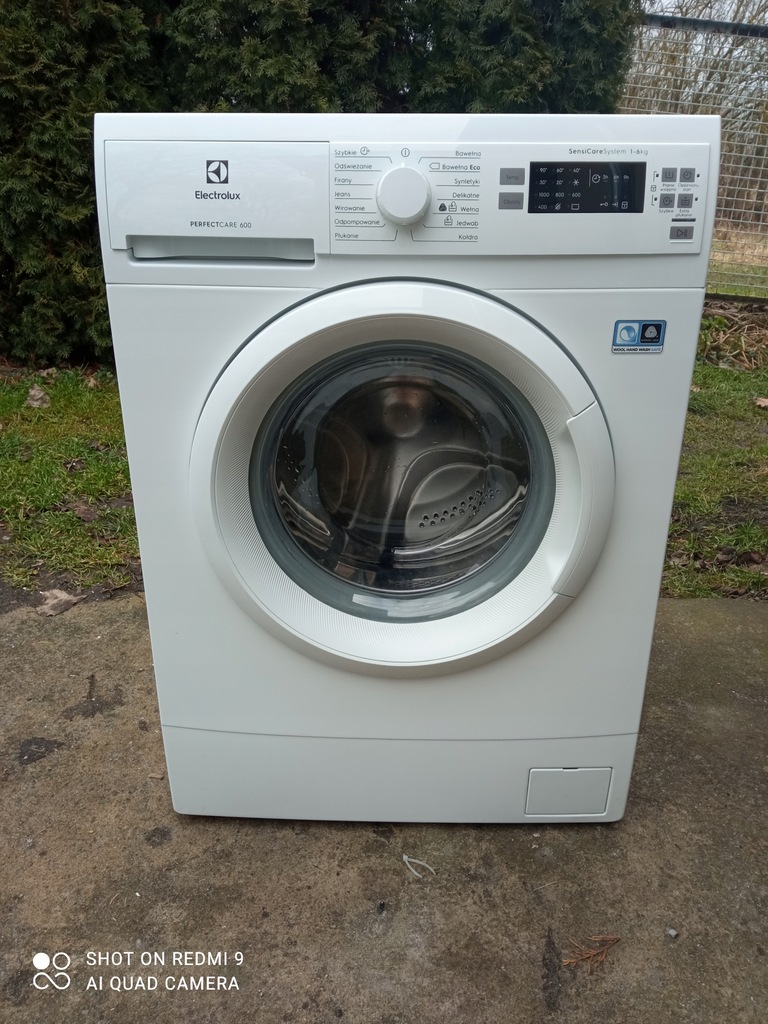 Pralka Electrolux 6KG 1000RPM F SLIM 38CM - 11762192328 - oficjalne ...
