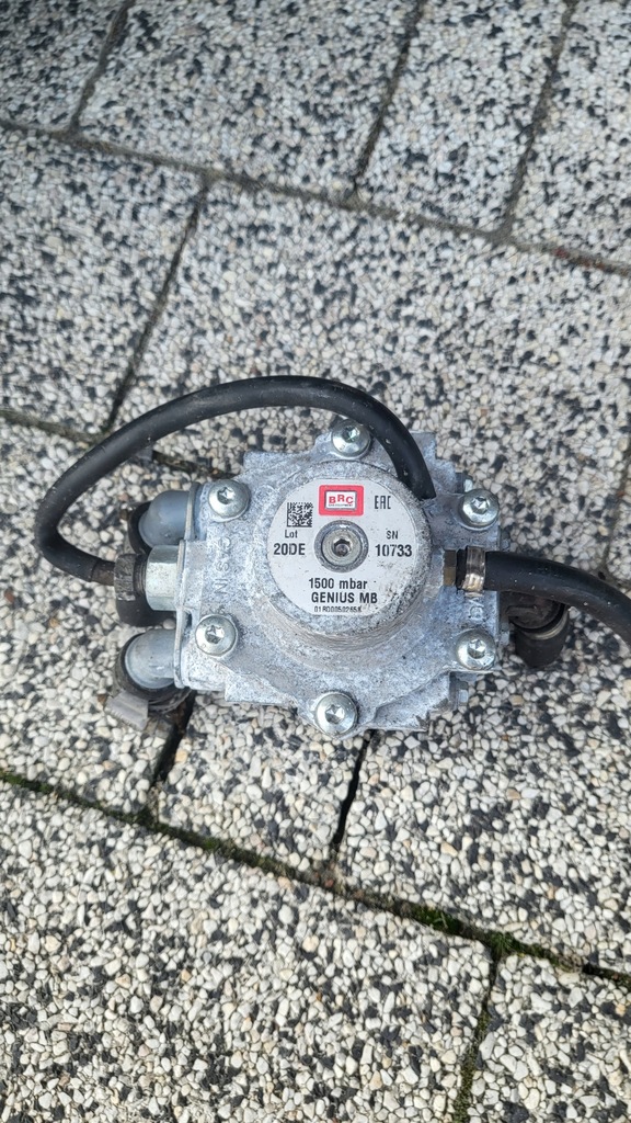 PAROWNIK GAZU REDUKTOR BRC 1500 MBAR GENIUS MB - 14476795607 ...