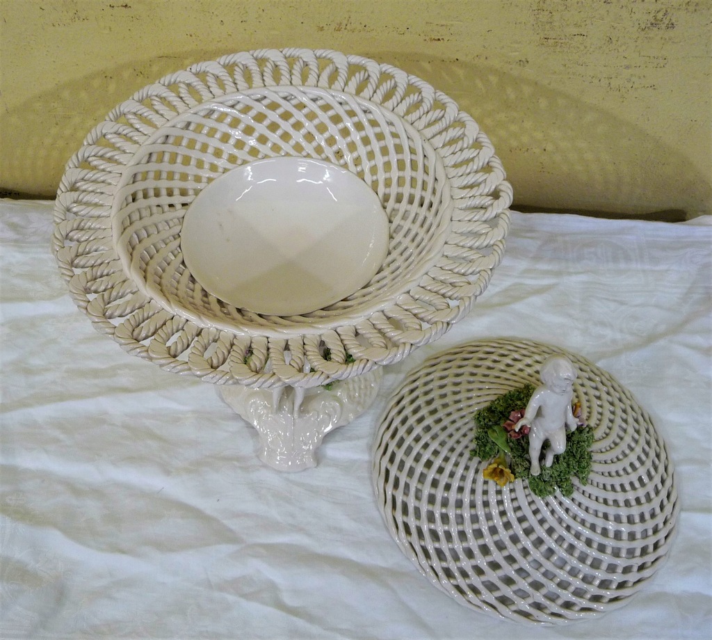 PORCELANOWA BOMBONIERA AŻUROWA WAZA wys.38cm - 9105946649 - oficjalne ... PORCELANOWA BOMBONIERA AŻUROWA WAZA wys.38cm - 9105946649 - oficjalne ...