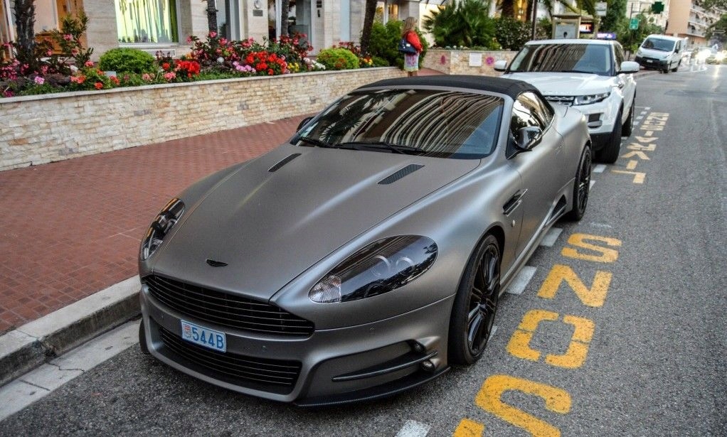 ASTON MARTIN DB9 Body Kit Zestaw Stylistyczny - 12619154931 - oficjalne ...