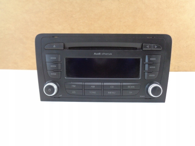 Audi A3 8P radio CD CHORUS 8P0035152F - 7821980279 - oficjalne archiwum Allegro