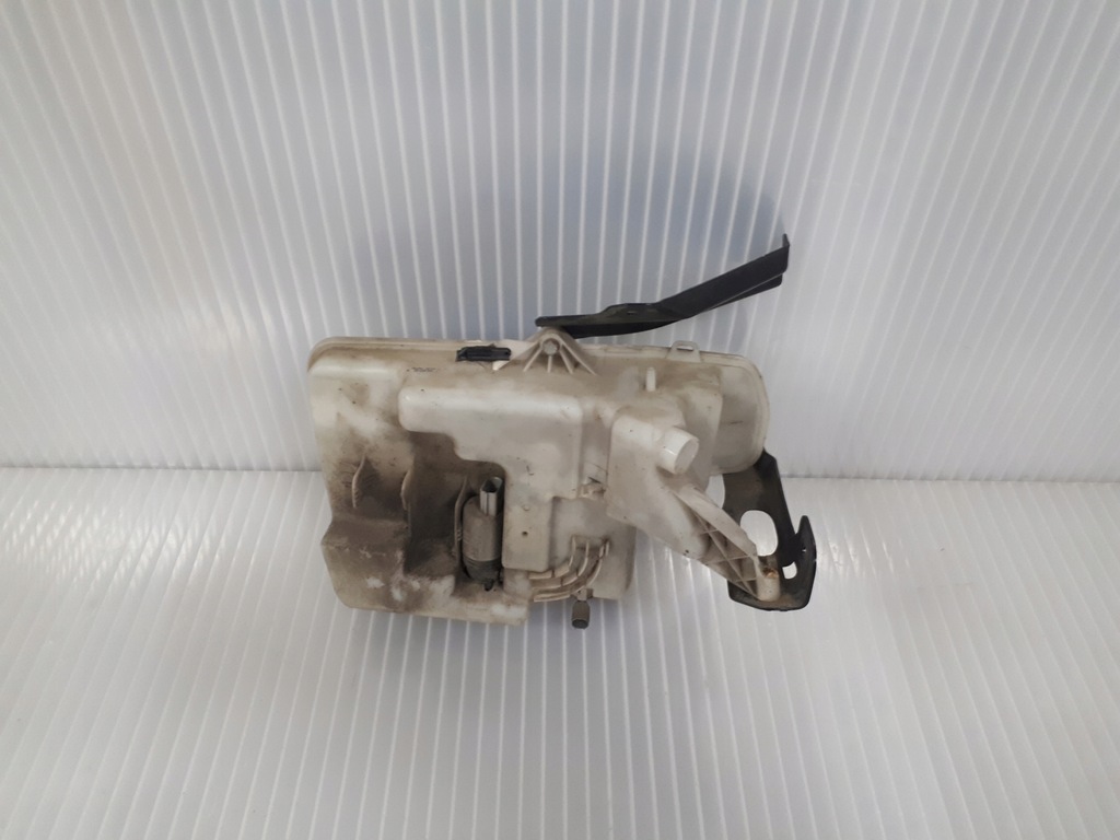 BMW E60 zbiornik zbiorniczek płynu spryskiwaczy OE - 12913063024 ...