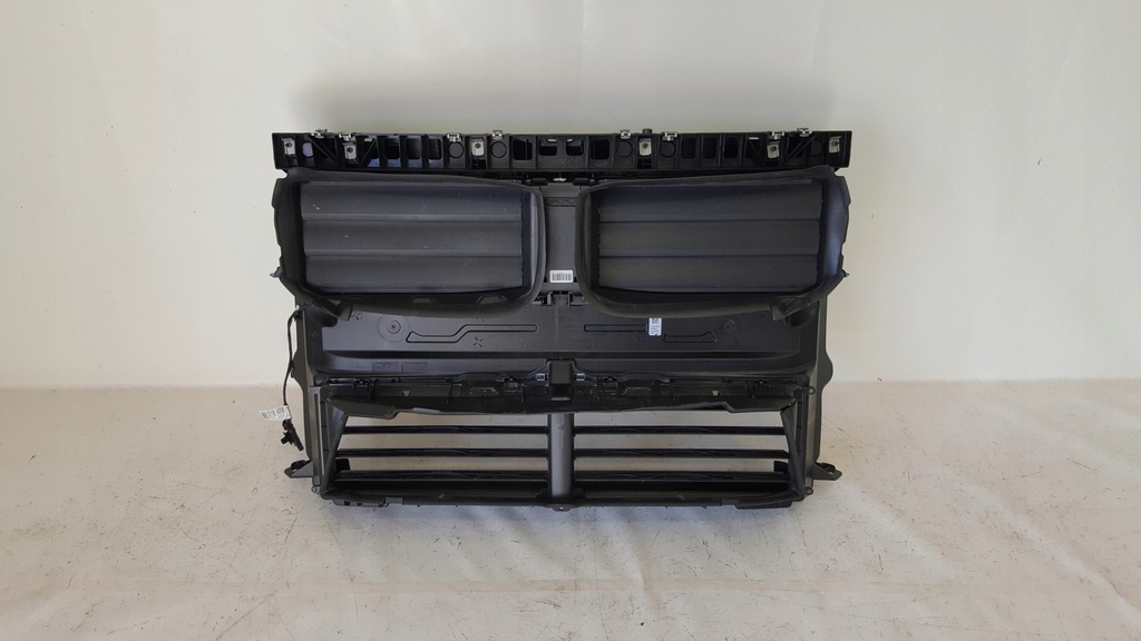 BMW X1 F48 Żaluzja Kierownica Powietrza 8493426 - 12583238845 ...