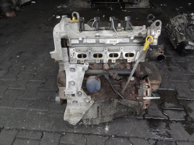 DACIA DUSTER 2011 1,6 16V SILNIK K4M H616 K4MH616 - 8108203816 - oficjalne archiwum Allegro