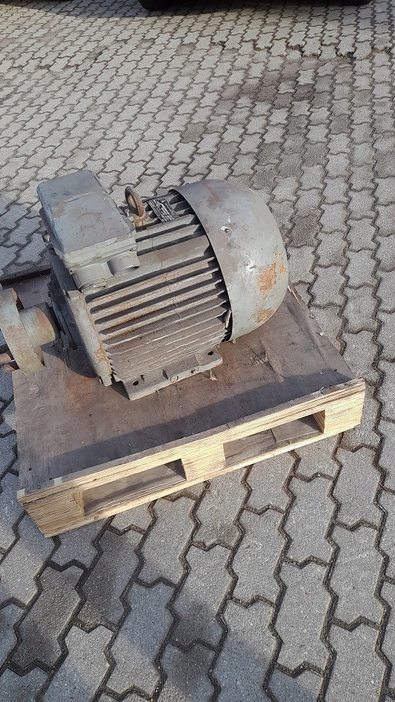 Silnik elektr. 22 kW; 1470 obr/min - 15162802334 - oficjalne archiwum Allegro
