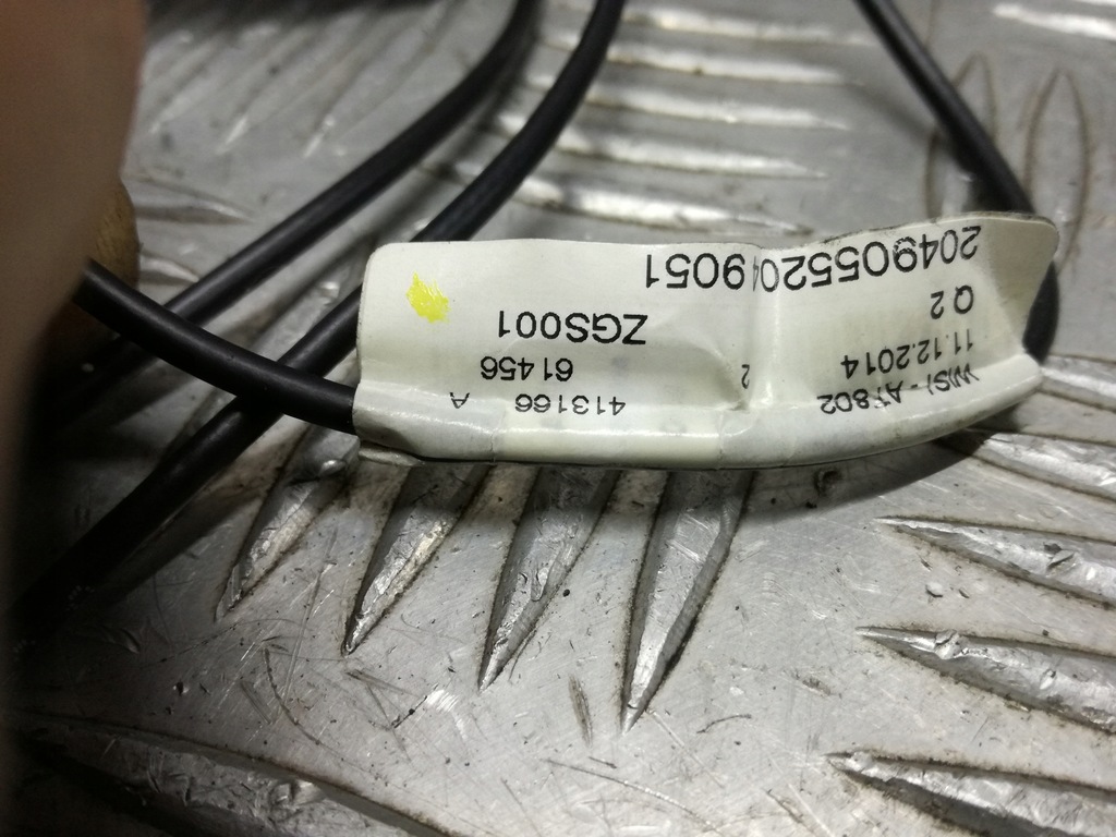 Antena dachowa gps Mercedes w204 kombi 2049055204 - 11293775536 ...