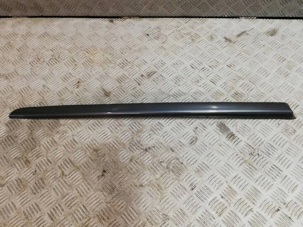 LISTWA SZYBY CZOŁOWEJ CITROEN C5 III X7 LEWA KTHB - 14611916192 ...