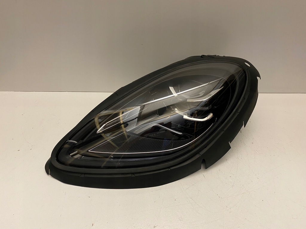 PORSCHE MACAN 95B FULL LED MATRIX LIFT LEWA LAMPA - 12583714480 ...