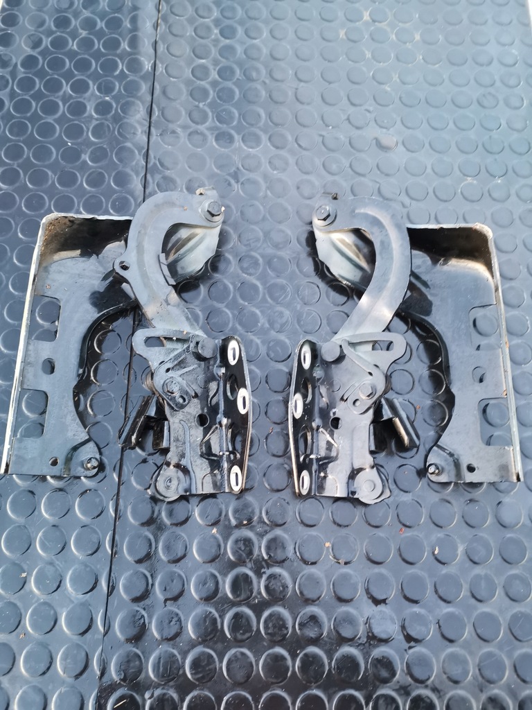 MERCEDES W213 W238 ZAWIAS MASKI KOMPLET 2138800128 2138800228 ...