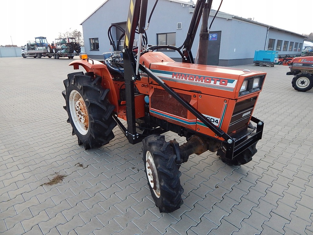 Traktor Hinomoto E2604 4x4 + TUR Ładowacz czołowy - 7707997889 - oficjalne archiwum Allegro