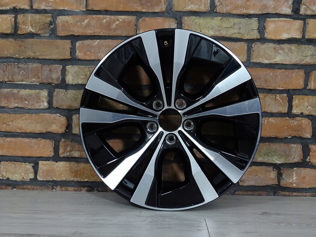 Felga VOLVO XC60 XC70 7,5J x18 ET50,5 32209452 - 11806648593 ...