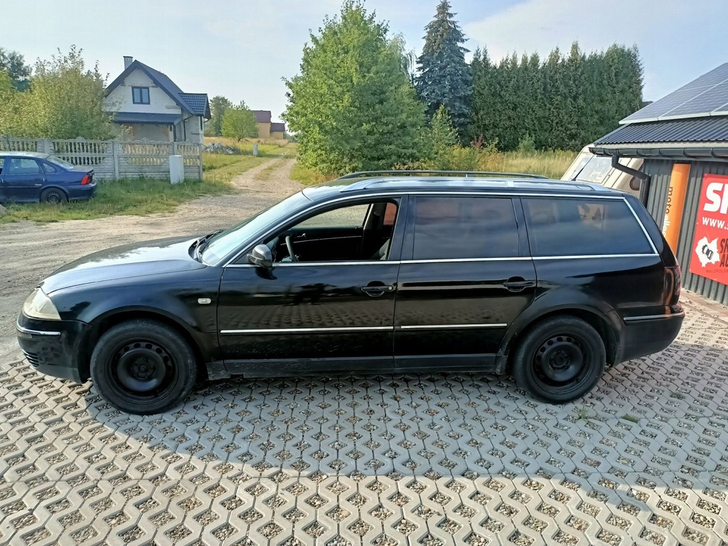 Volkswagen Passat 2.5 TDI B5 Kombi - 12649150617 - oficjalne archiwum ...